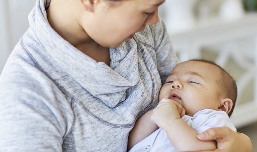 A guide to lullaby lyrics your baby will love | Lovevery