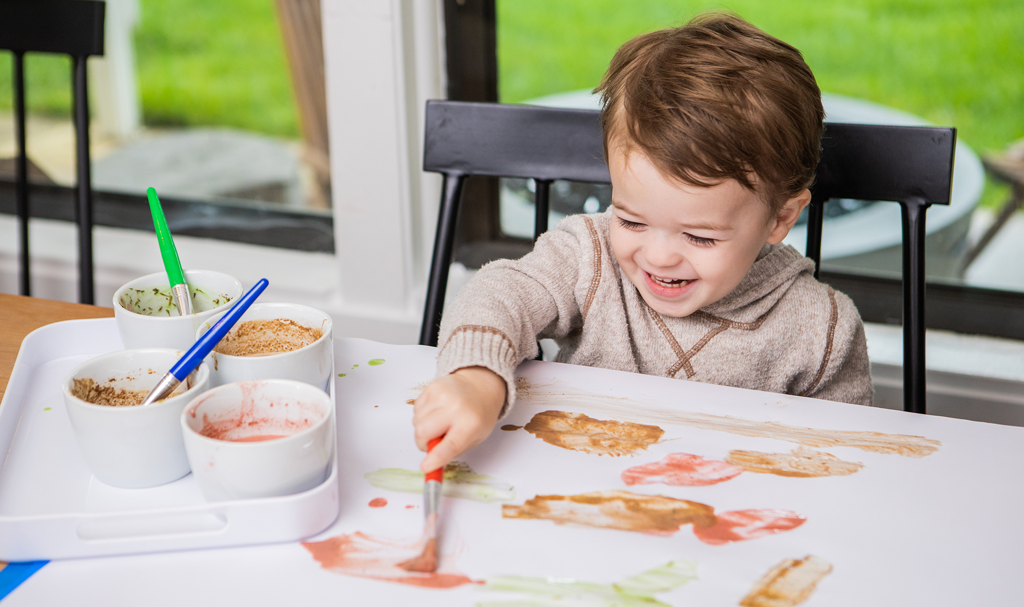 5 ways to explore smell with your child | Lovevery