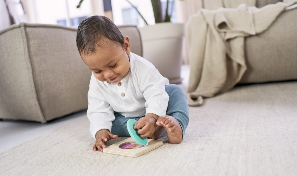 From palmar to pincer: your baby’s grasping skills at 9 months | Lovevery